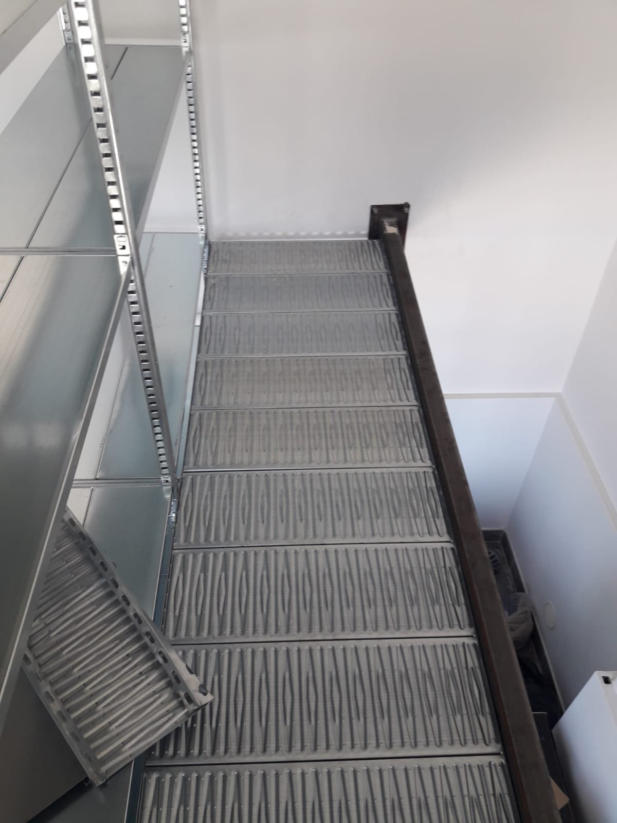 Storage Shelving | Alfen